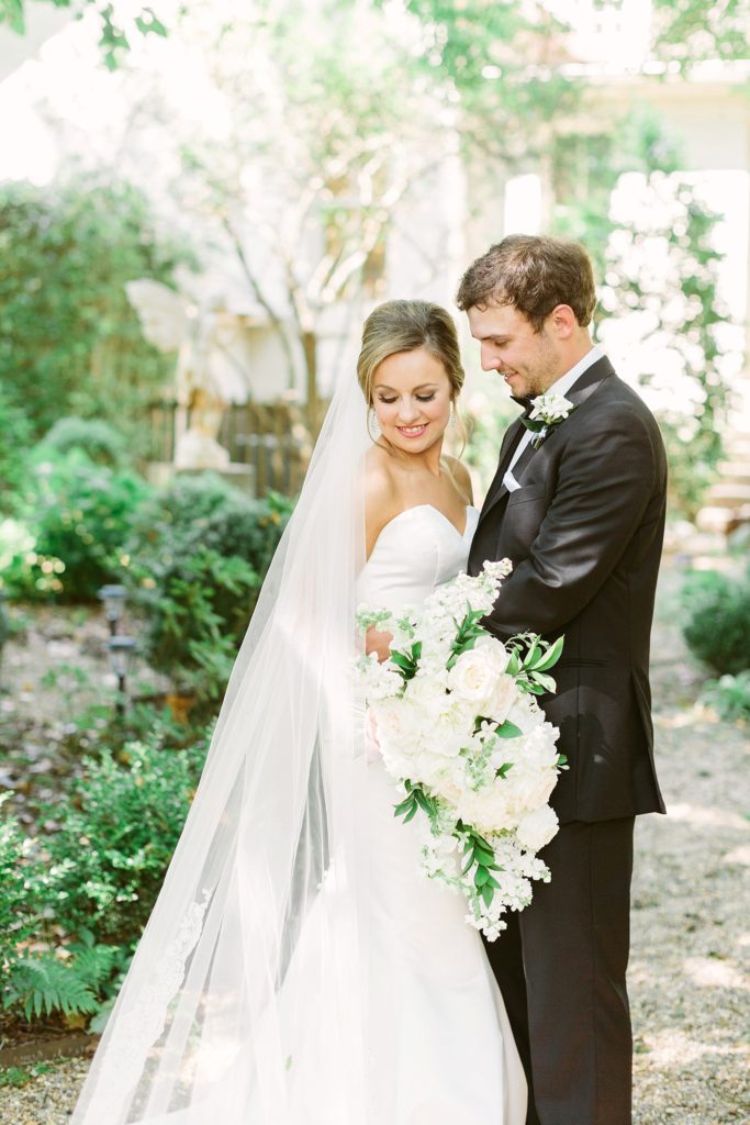 Mr. & Mrs. Frizzell - Kati Mallory Photo & Design